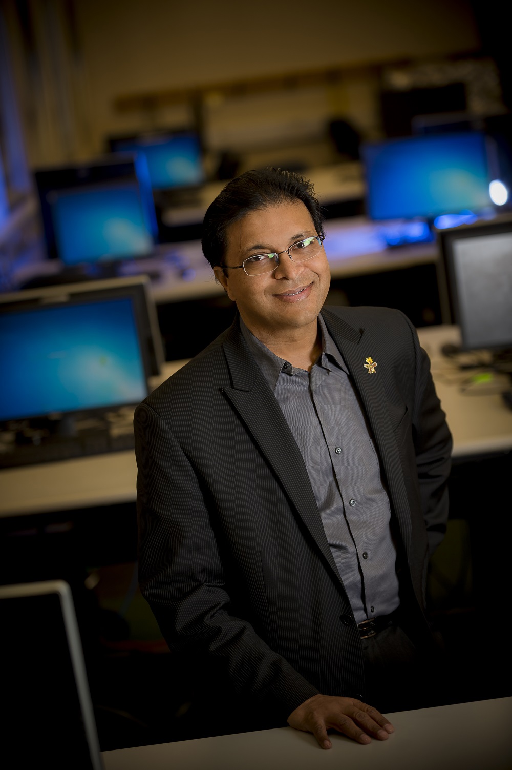UC San Diego Professor Rajesh Gupta